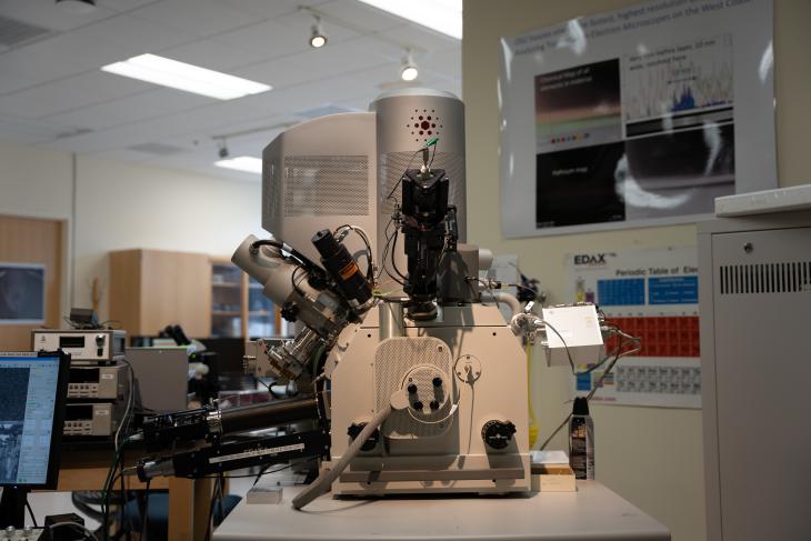 FEI QUANTA 3D dual beam SEM/FIB | Electron Microscopy Facility
